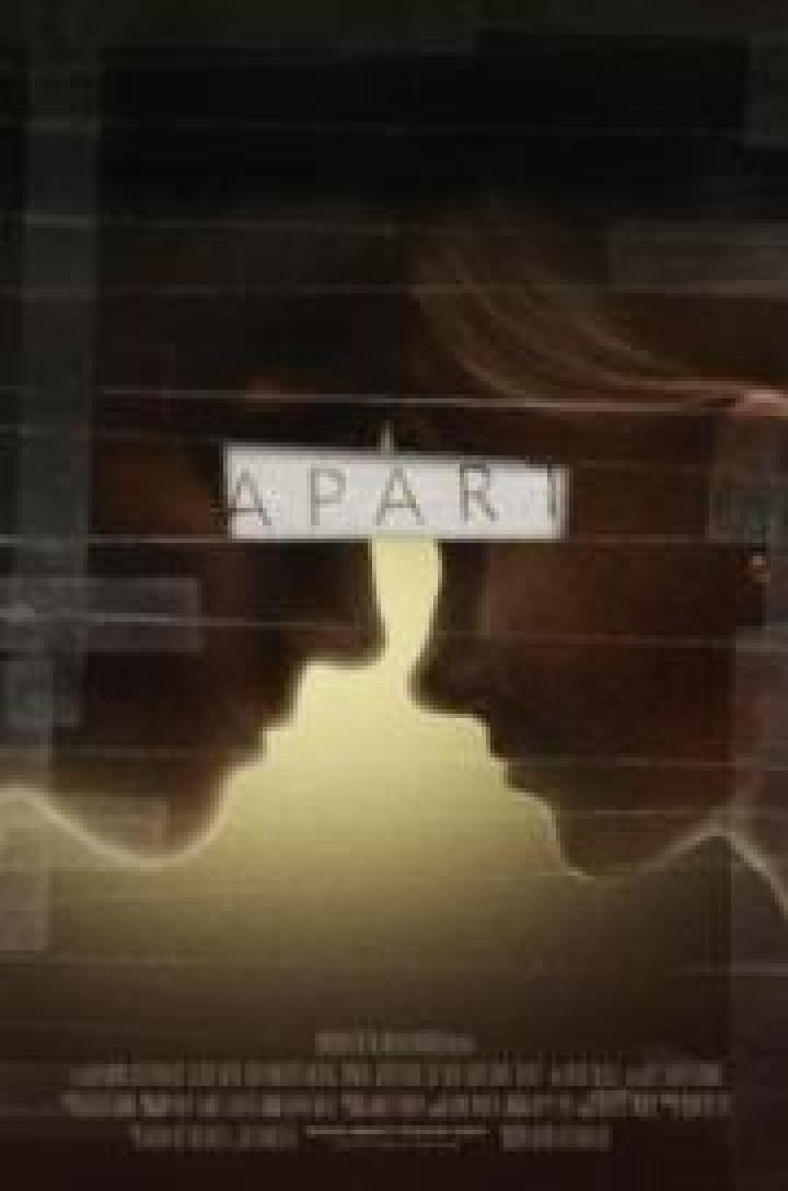 Apart | Film 2011 - Kritik - Trailer - News | Moviejones